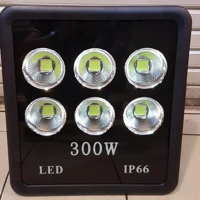 Jual Lampu Sorot LED 300W 300 Watt Taman / Outdoor / Tembak / Lapangan | Shopee Indonesia