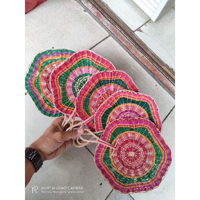 Jual kipas rotan khas kalimantan | Shopee Indonesia