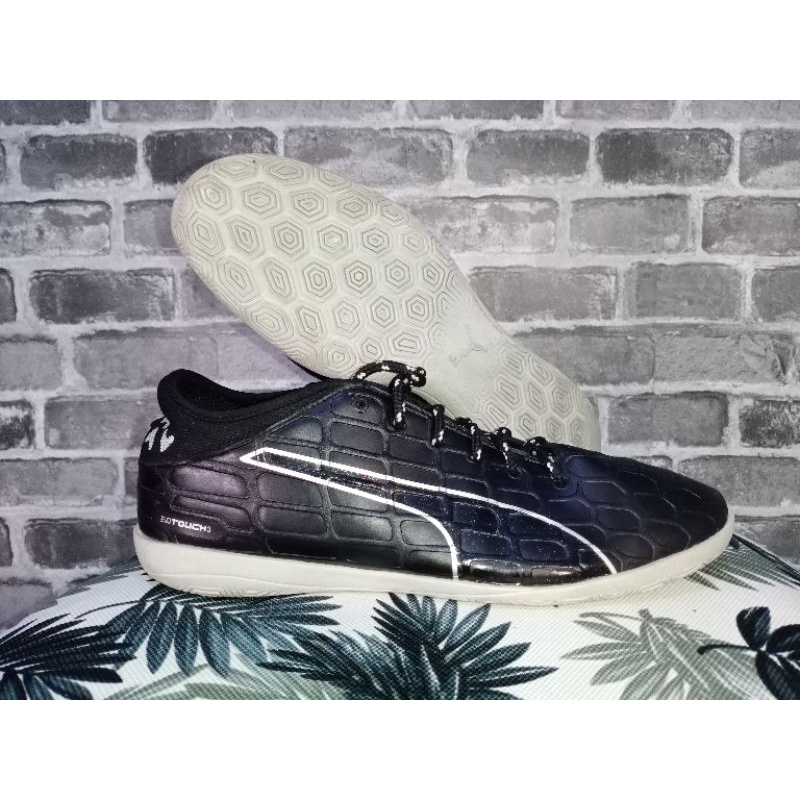 Jual Sepatu Original Puma Easy Touch 3 Futsal Preloved Second Bekas ...