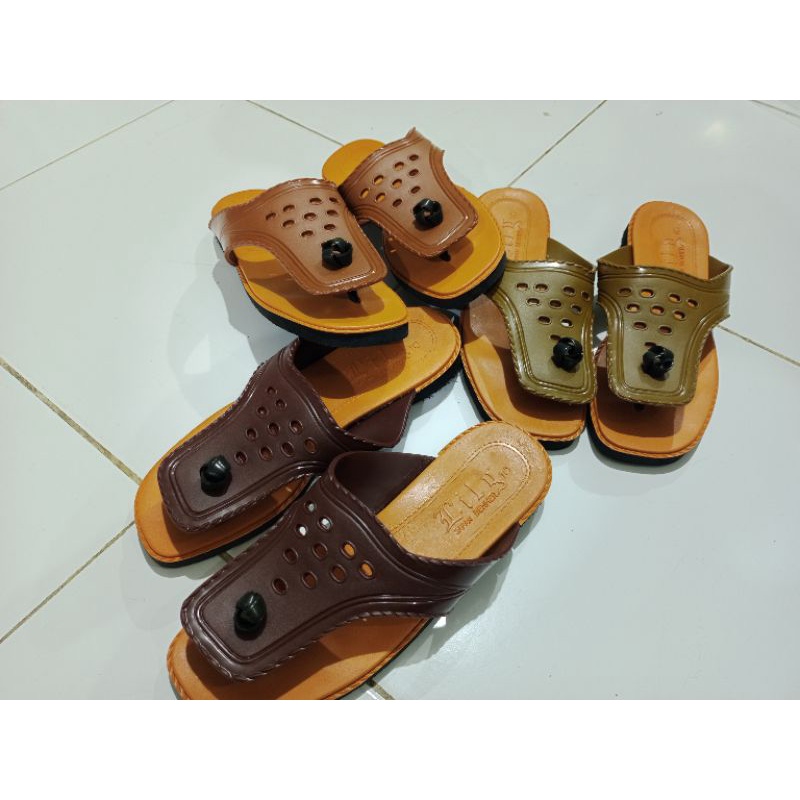 Jual Sandal Lily tipe 2000 Sandal Pitung Sandal Betawi Sandal ...