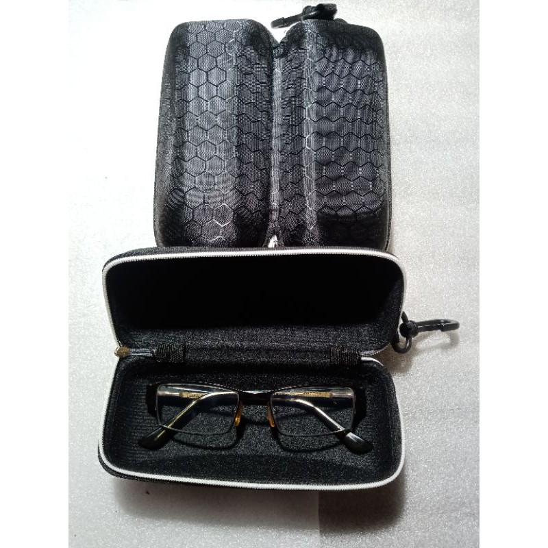 Jual Box kacamata tempat kacamata | Shopee Indonesia