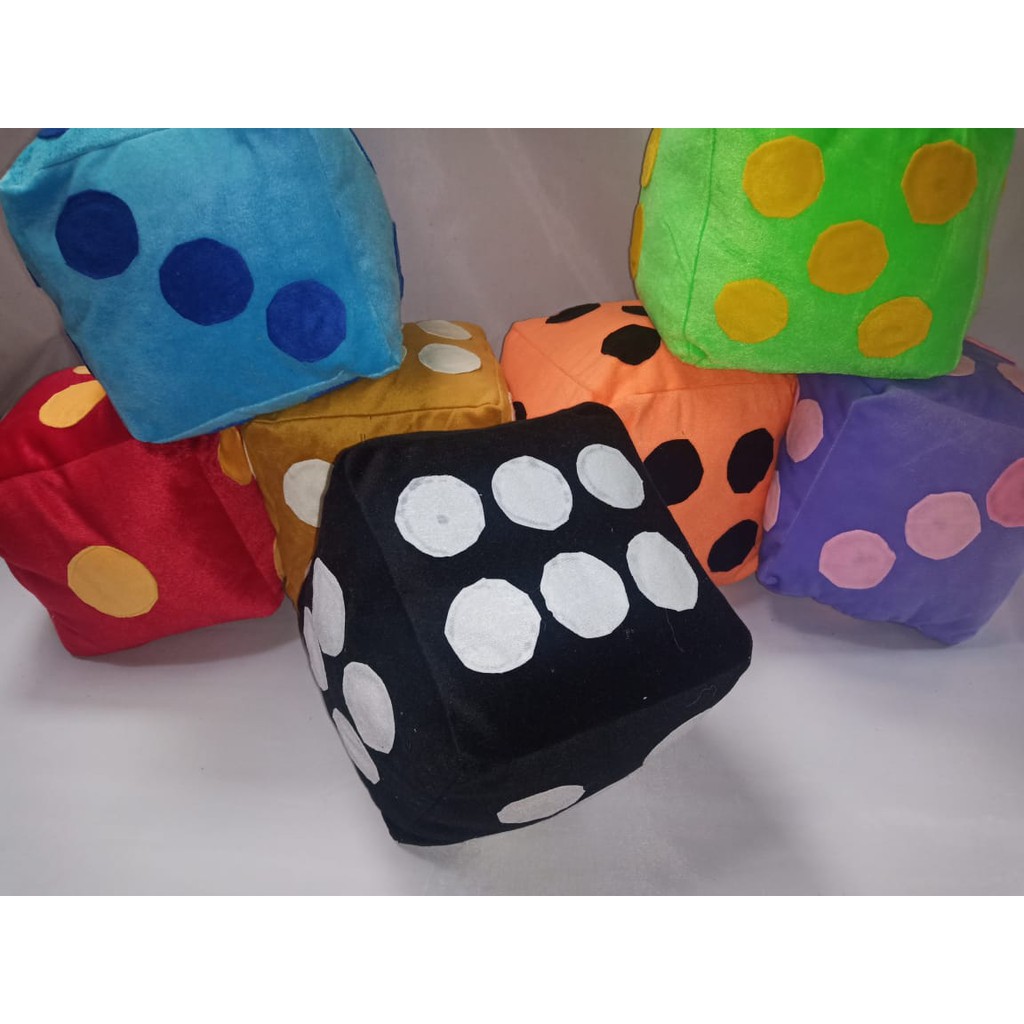 Jual Dadu bantal boneka doll dice untuk permainan game ular tangga ...