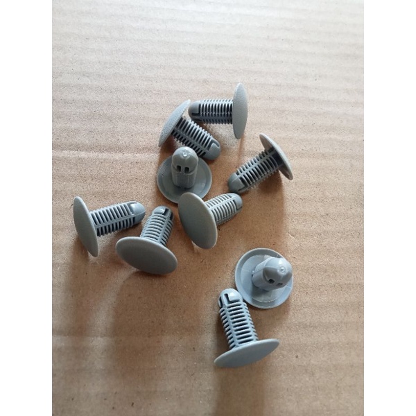 Jual Clip Back leading universal warna abu ,harga satuan | Shopee Indonesia