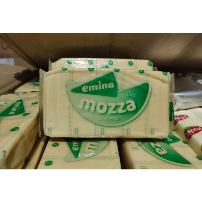 Jual Keju Emina mozza cheese dan Keju Prochiz 165gr | Shopee Indonesia