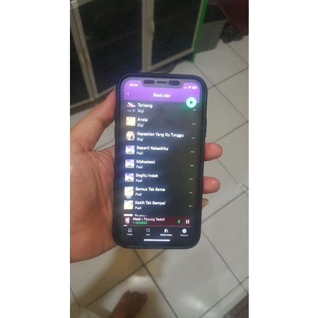 Jual iphone 11 128 second inter zp | Shopee Indonesia