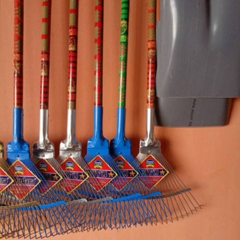 Jual SAPU TAMAN | GARU SAMPAH DAUN TAMAN BAHAN KAWAT BESI | Shopee ...