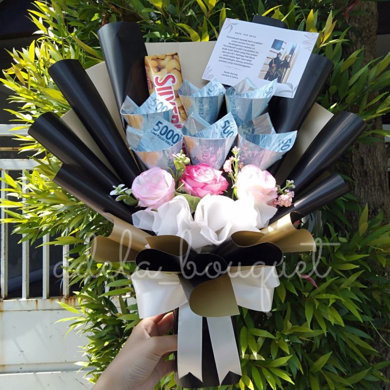 Jual Buket Wisuda | Buket Uang, Bunga + Coklat | Shopee Indonesia