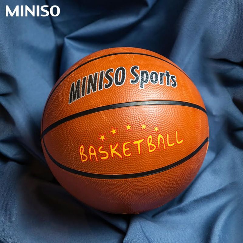 Jual MINISO Sports - Rubber Basketball | Shopee Indonesia