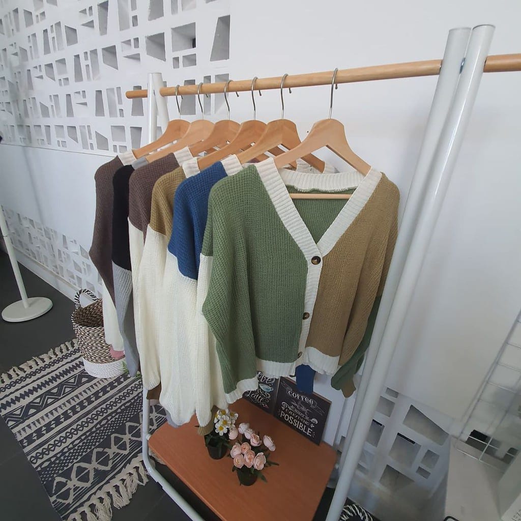 Jual Three-tone knitted cardigan for 2-12 year olds | Cardigan rajut ...