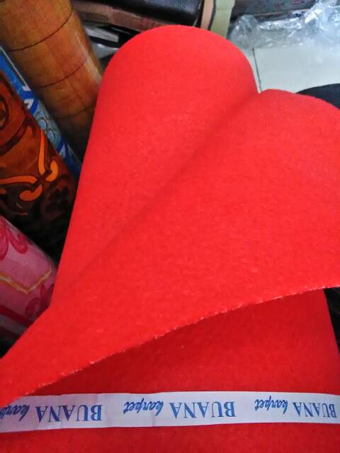 Jual Karpet lantai Merah Cerah tipe Standar | Shopee Indonesia