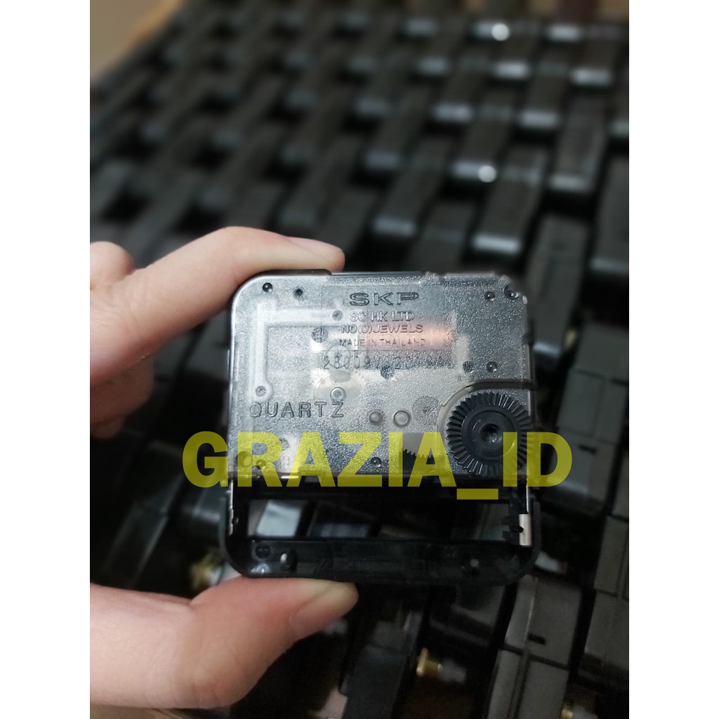 Jual mesin jam dinding seiko original SKP | Shopee Indonesia
