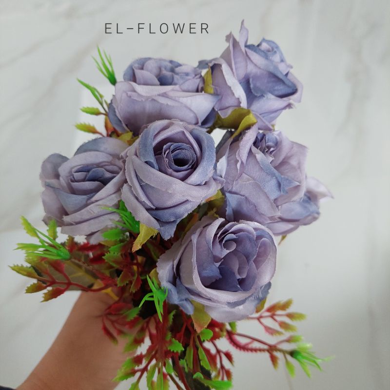 Jual Italian Rose 7 kuntum buket bunga artificial | bunga plastik hias ...