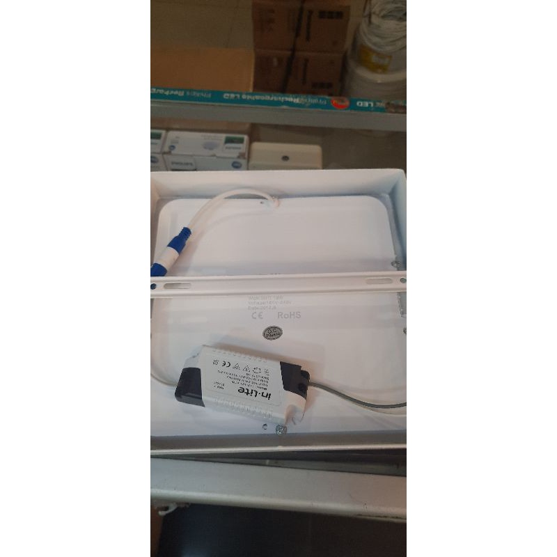 Jual lampu downlight LED panel OUTBOW tempel INSS628S kotak 18w 18 watt ...