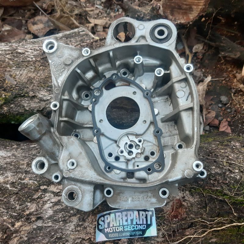 Jual CRANKCASE KRENGKES BLOK BLOCK KANAN OLI MESIN TENGAH NMAX N MAX ...