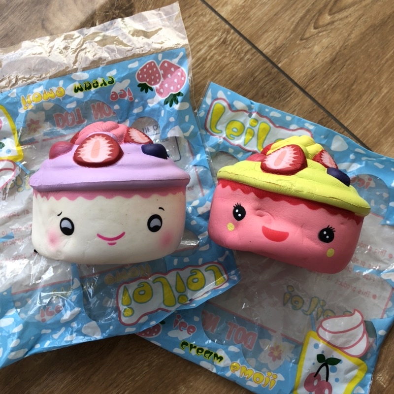 Jual squishy cake 2 pcs | Shopee Indonesia