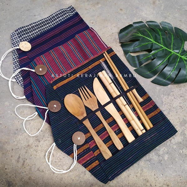 Jual Cutlery Set Kayu Jati Pouch Kain Lurik Sekat/Alat Makan Kayu JAti ...