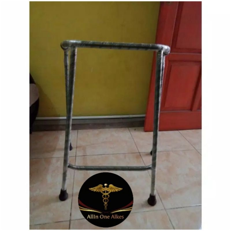Jual Walker Alat Bantu Jalan Anak (Khusus Anak) - Walker alat bantu ...
