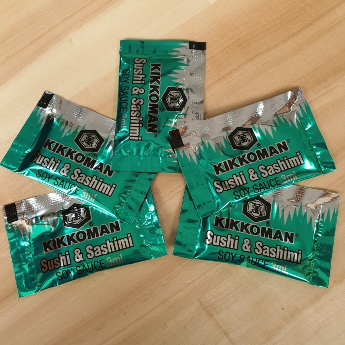 Jual KIKKOMAN SUSHI & SASHIMI SOY SAUCE / KECAP ASIN (sachet @3ml ...