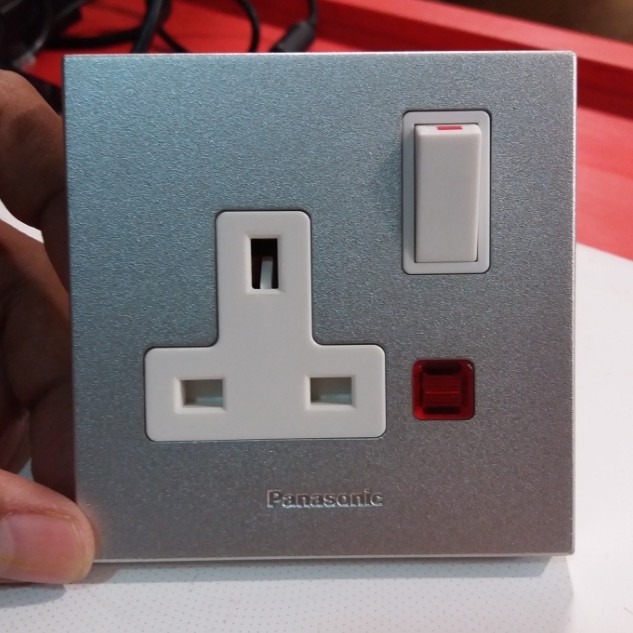 Jual Panasonic Style E Silver Stop Kontak AC WBSJ1214MWS | Shopee Indonesia