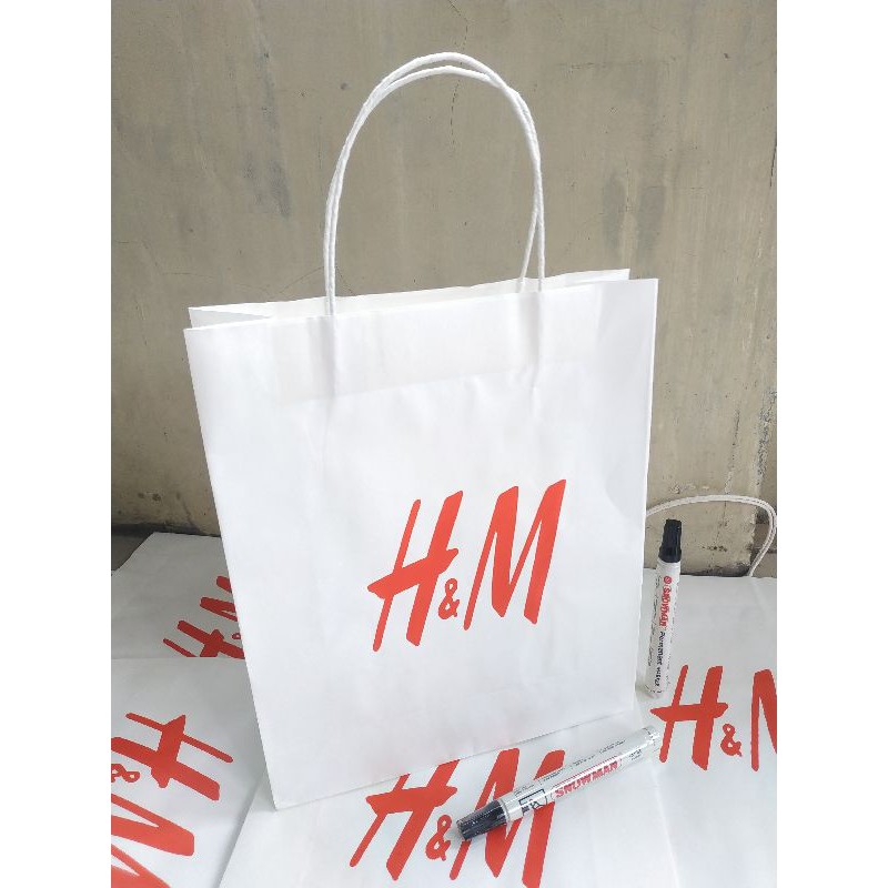 Jual Paper Bag H&M P 25cmx L 9,5cm x T 30cm | Shopee Indonesia