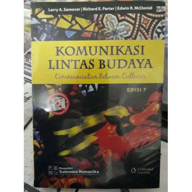 Jual KOMUNIKASI LINTAS BUDAYA Edisi 7 by Larry A. Samovar | Shopee Indonesia