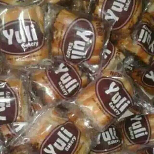 Jual ROTI YULI / ROTI DENGAN CREAM YG LUMER / SUPER ENAK /PLUS KARDUS ...