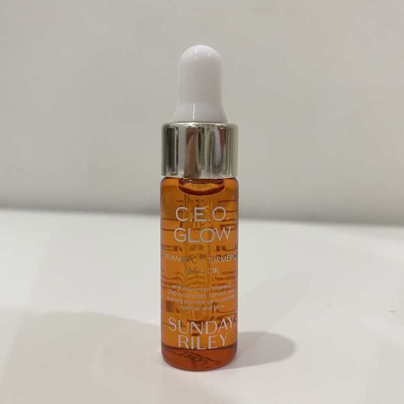 Jual SUNDAY RILEY CEO Glow Vitamin C + Turmeric Face Oil 5 ml | Shopee ...