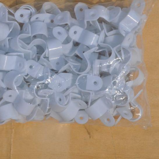 Jual KLEM CLAMP PIPA PVC CONDUIT LISTRIK OMEGA PUTIH GRADEORI CLIPSAL ...