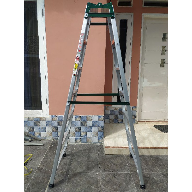 Jual tangga besi aluminium talux type carena 2 meter dilipat dan 4 ...