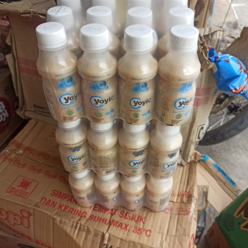 Jual Minuman Susu Fermentasi Yogurt Yoyic Rasa Original Blueberry Jeruk ...