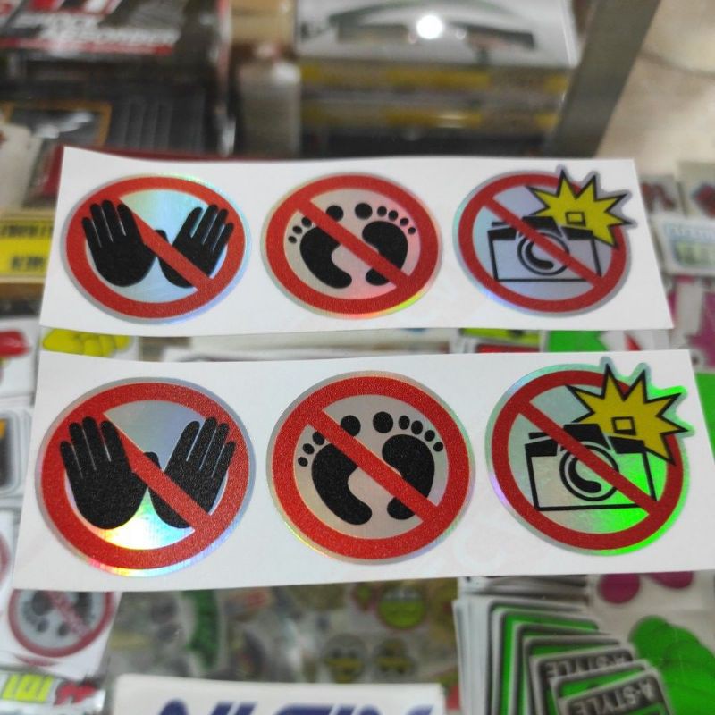 Jual Sticker Warning Peringatan Dilarang Pegang Dilarang Foto Dilarang ...
