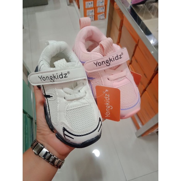 Jual sepatu LED anak yongkidz ORI terbaru | Shopee Indonesia