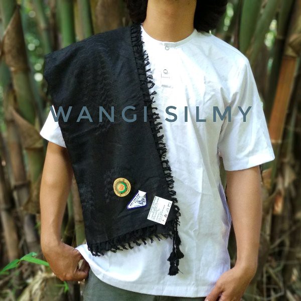 Jual Sorban Hitam Polos Rumbai Segi 4 - Sorban Arab Segi 4 - Sorban ...