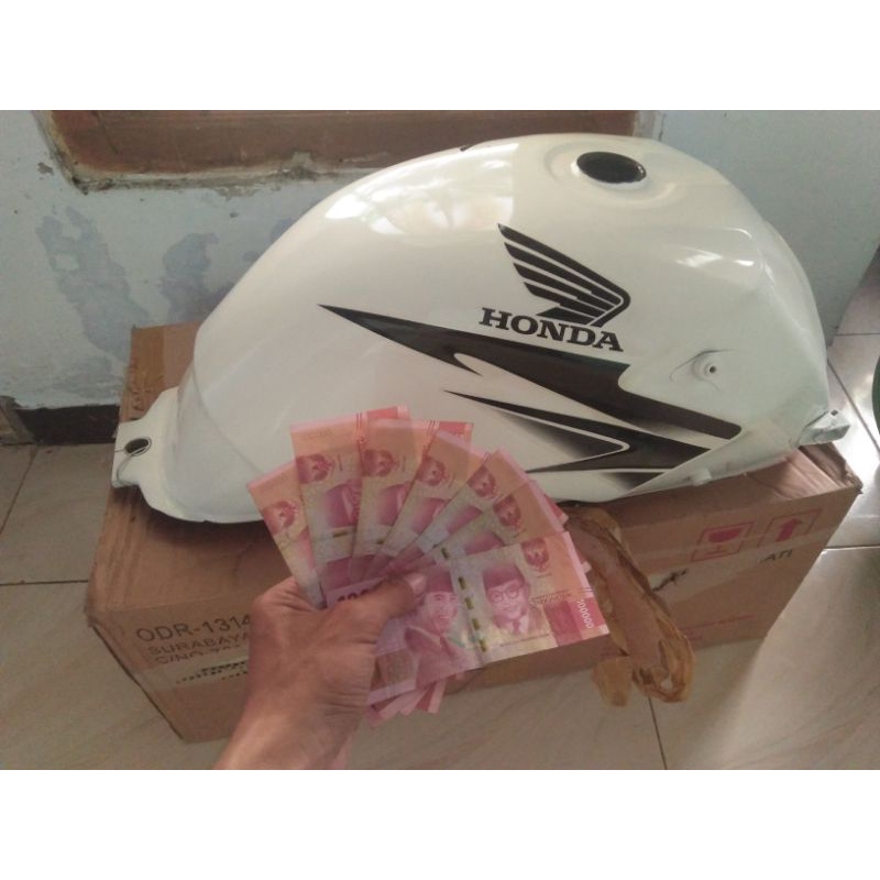 Jual tangki tiger revo albino atau tengki Tiger Revo 2013 albino atau ...