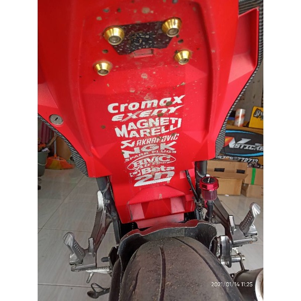 Jual stiker kolong buat NINJA CBR R25 R15 dan moge sejenisnya cutting ...