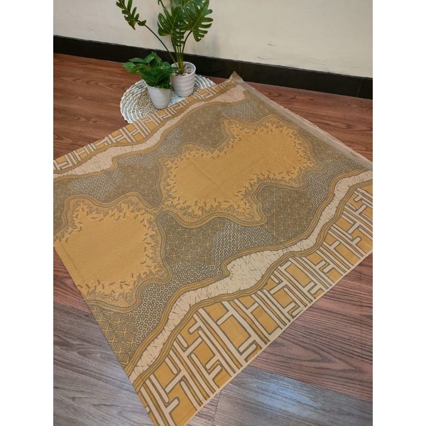 Jual Kain batik solo beras utah abstrak pager kuning soft | Shopee ...