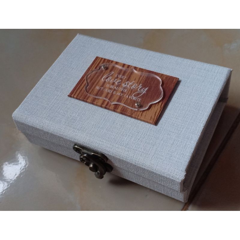 Jual box flashdisk model A | Shopee Indonesia