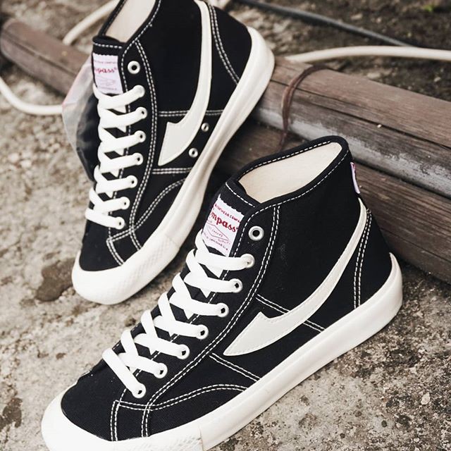 Jual Sepatu Compass Gazelle HI Black White | Shopee Indonesia