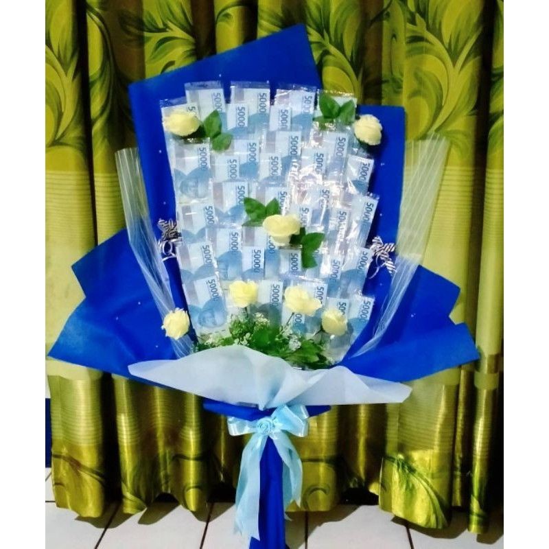 Jual buket uang kado ultah/wisuda/pernikahan(blm termasuk uang ...