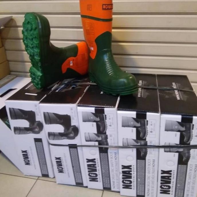 Jual Novax Electric Safety Boots Sepatu Tahan Listrik 20 kV 20000 Volt ...