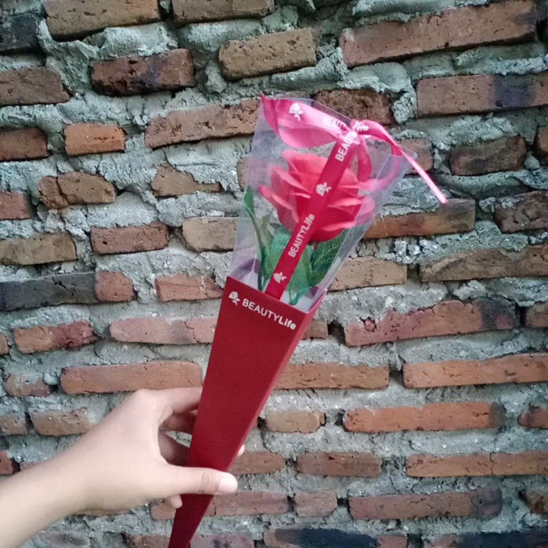 Jual Single Rose Box | Mawar Tangkai | Bunga Satu Tangkai | Kado Wisuda ...