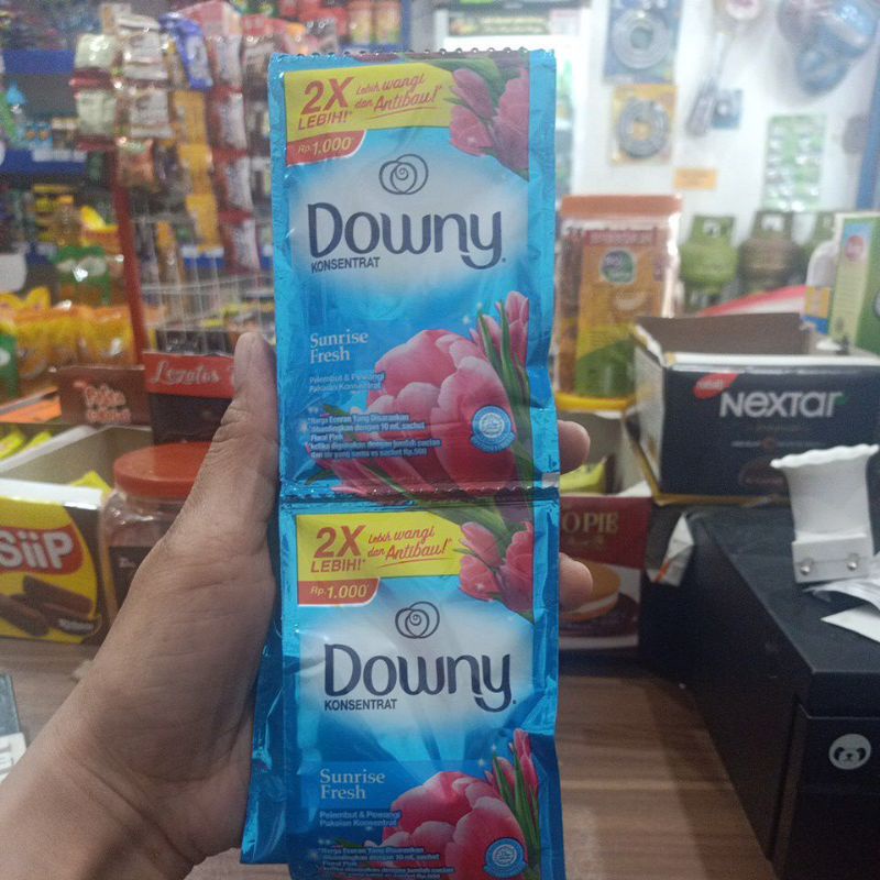 Jual DOWNY BIRU SACHET (2 RENCENG) | Shopee Indonesia