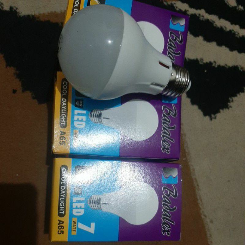 Jual LAMPU LED WARNA PUTIH/COOL DAYLIGHT 7 WATT | Shopee Indonesia Jual LAMPU LED WARNA PUTIH/COOL DAYLIGHT 7 WATT | Shopee Indonesia
