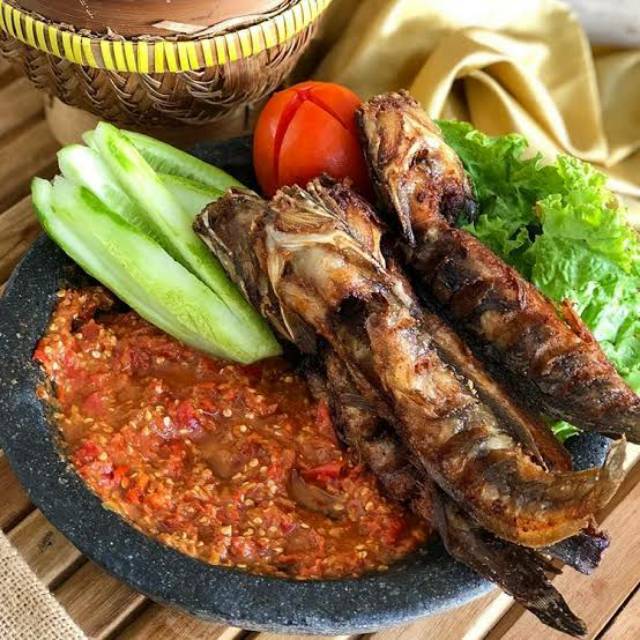 Jual Paket Nasi Box Pecel Lele & Ayam | Shopee Indonesia