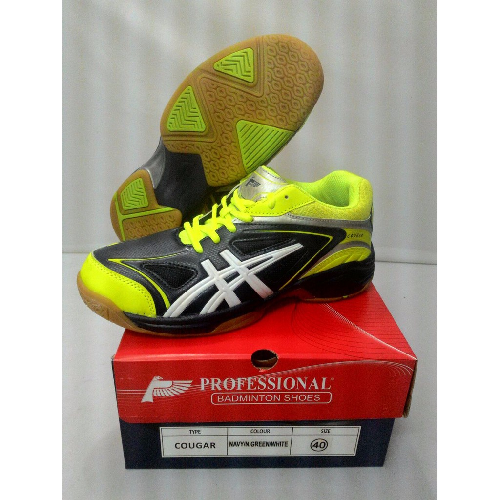 Jual sepatu olahraga original Sepatu Volley Professional - COUGAR ...