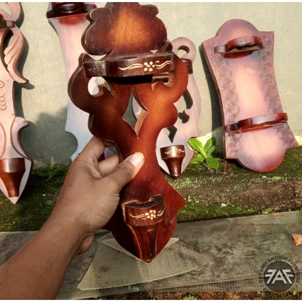 Jual Antikan Blawong bethok dan keris patrem ukir Jepara kayu jati ...