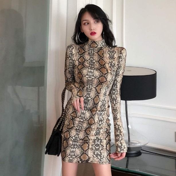 Jual Dress Lengan Panjang Sablon Ular Seksi | Shopee Indonesia