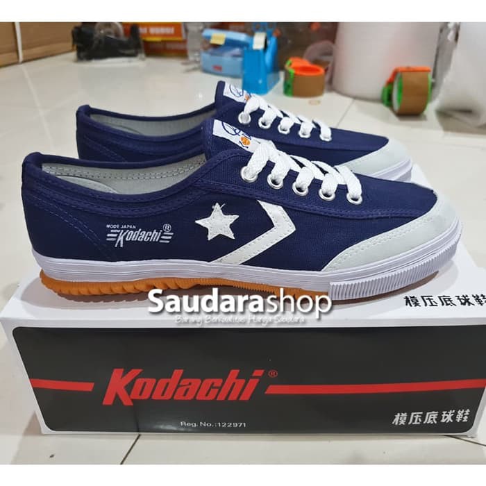 Jual Sepatu Sneakers Pria/Wanita Olahraga Kodachi 8119 Sepatu Kodachi ...