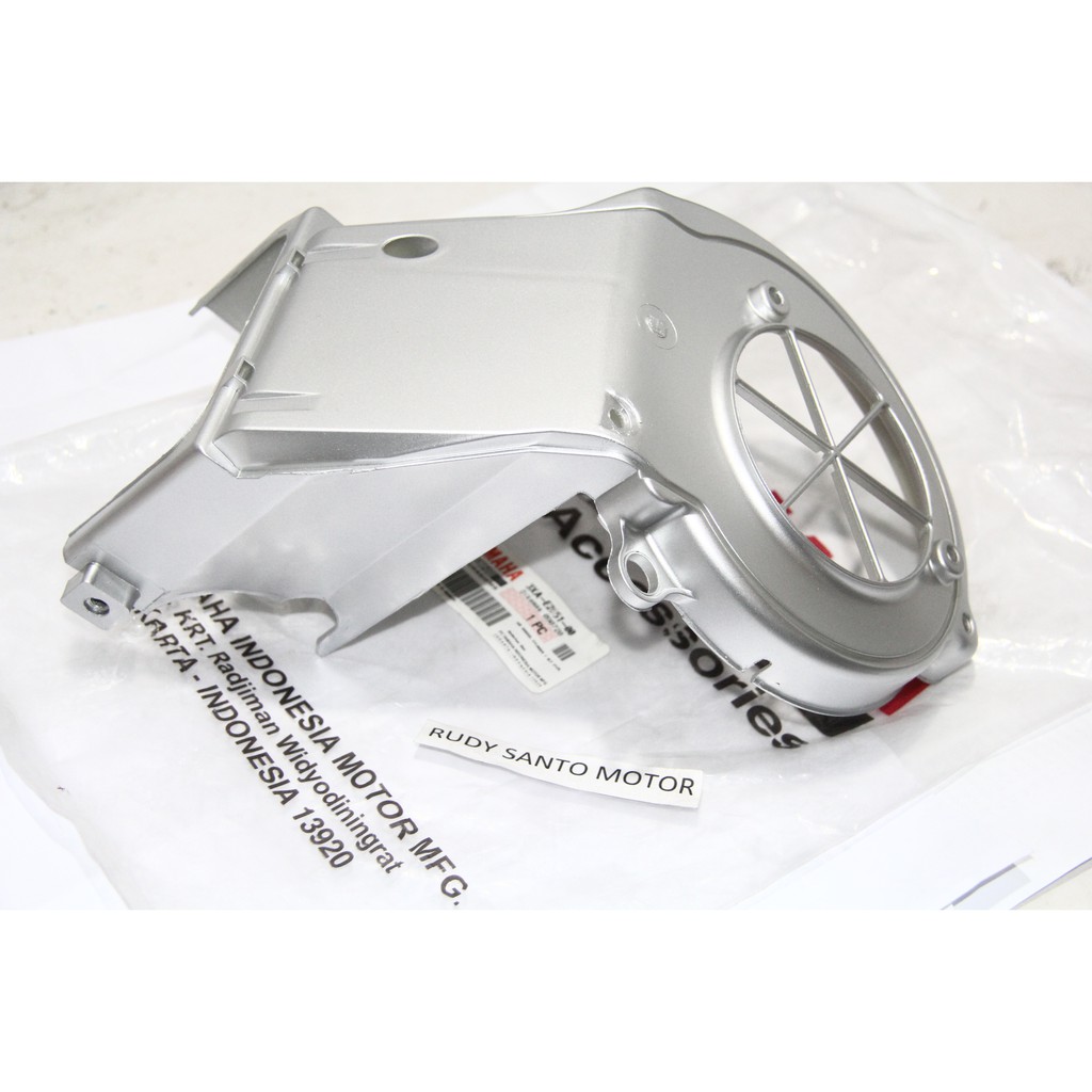 Jual TUTUP COVER KIPAS MAGNET F1ZR SILVER YAMAHA 3XA-E2651-00 | Shopee ...