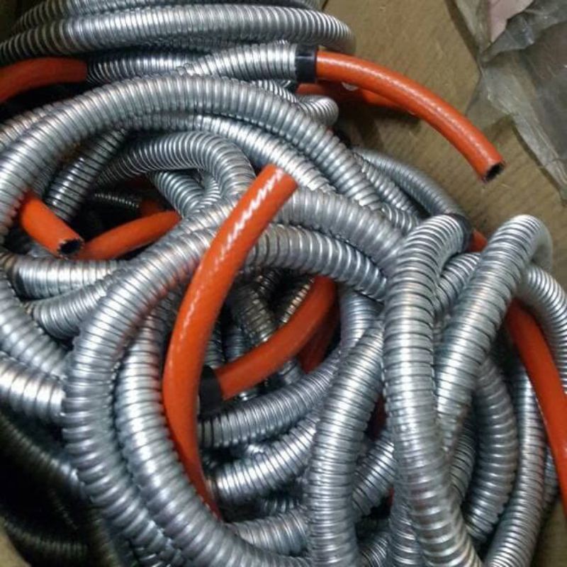 Jual SELANG GAS 3 LAPIS PLUS FLEXIBLE UKURAN 2.5 METER FREE CLEM 5 PCS ...